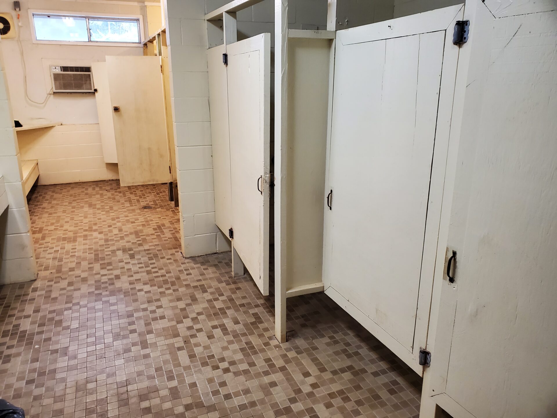 ADV - ADVENTURE VILLAGE - YMCA Camp Cosby